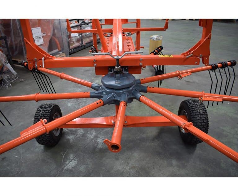 Agricultural Rakes - Zeppelin Maquinaria